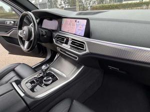 Black BMW X5 2019 in Riga, with an engine capacity of 2.99 L and mileage of 220 thousand km for 43500 €, photo 13 on AUTOMOTO.COM.LV