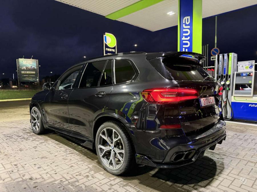 Melns BMW X5 2019 Kauņa, ar dzinēja tilpumu 2.99 L un nobraukumu 156 tūkst. km par 38500 €, foto 3 vietnē AUTOMOTO.COM.LV