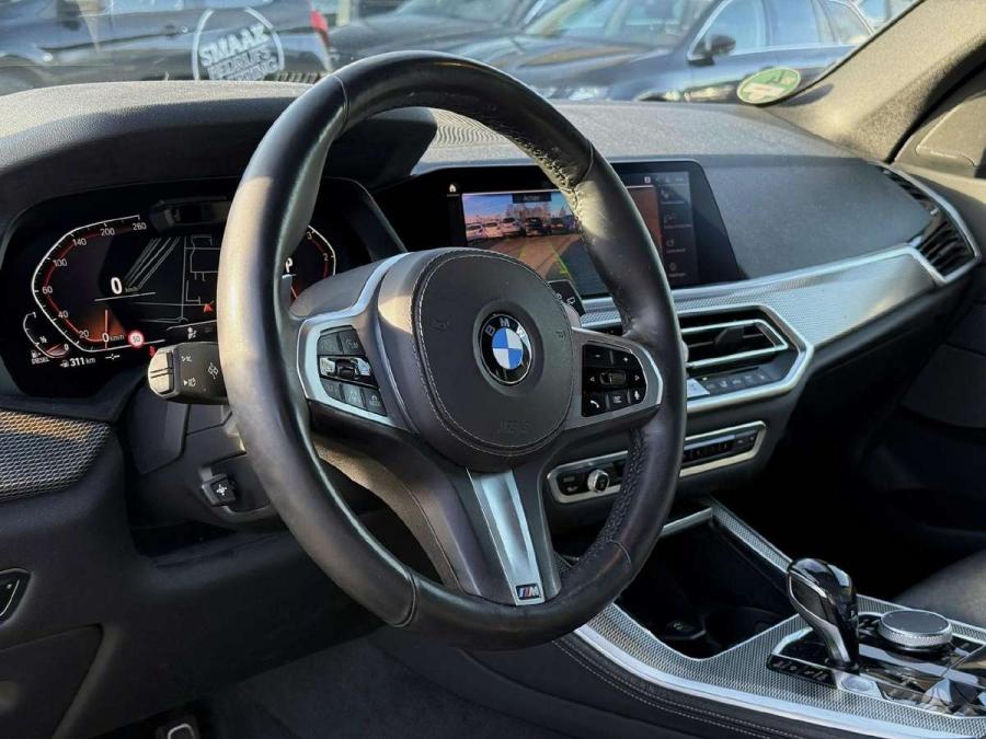 Black BMW X5 2019 in Vilnius, with an engine capacity of 3.00 L and mileage of 198 thousand km for 33000 €, photo 10 on AUTOMOTO.COM.LV