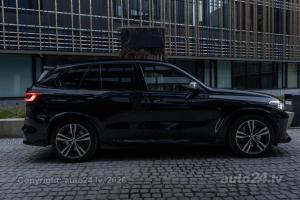 Melns BMW X5 2019 Tartu, ar dzinēja tilpumu 3.00 L un nobraukumu 169 tūkst. km par 44990 €, foto 10 vietnē AUTOMOTO.COM.LV