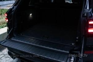 Melns BMW X5 2019 Tartu, ar dzinēja tilpumu 3.00 L un nobraukumu 169 tūkst. km par 44990 €, foto 22 vietnē AUTOMOTO.COM.LV