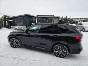 Melns BMW X5 2019 Utena, ar dzinēja tilpumu 2.99 L un nobraukumu 212 tūkst. km par 32500 €, foto 3 vietnē AUTOMOTO.COM.LV