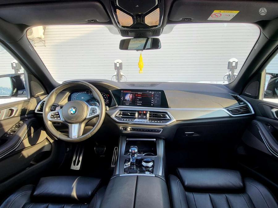 Melns BMW X5 2019 Viļņa, ar dzinēja tilpumu 3.00 L un nobraukumu 200 tūkst. km par 45999 €, foto 31 vietnē AUTOMOTO.COM.LV