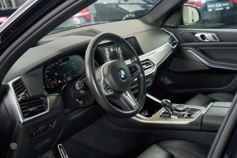 Black BMW X5 2019 in Kaunas, with an engine capacity of 2.99 L and mileage of 164 thousand km for 42450 €, photo 20 on AUTOMOTO.COM.LV