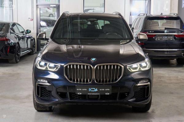 Black BMW X5 2019 in Marijampole, with an engine capacity of 3.00 L and mileage of 164 thousand km for 42450 €, photo 2 on AUTOMOTO.COM.LV