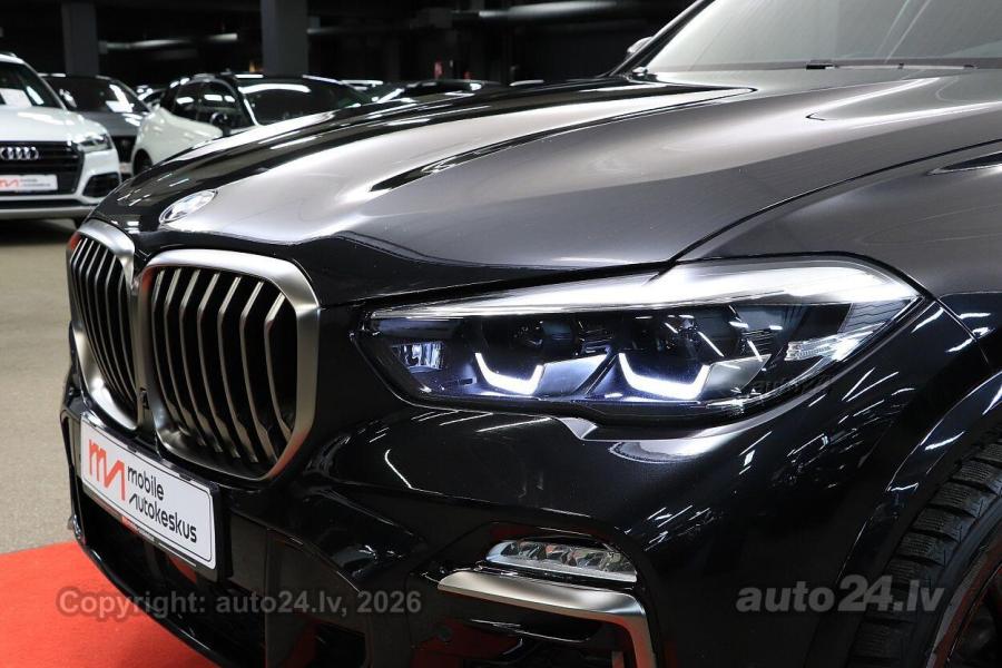 Melns BMW X5 2019 Tallina, ar dzinēja tilpumu 3.00 L un nobraukumu 125 tūkst. km par 44995 €, foto 27 vietnē AUTOMOTO.COM.LV