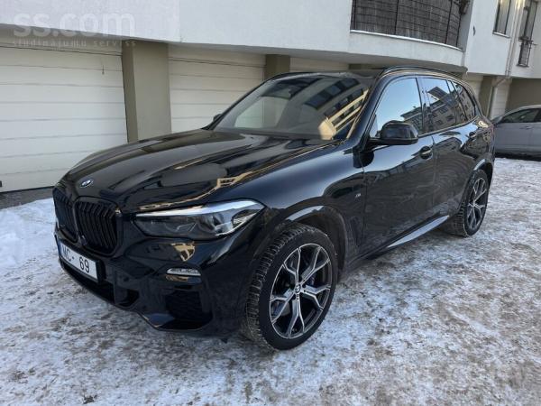 Melns BMW X5 2019 Rīga, ar dzinēja tilpumu 3.00 L un nobraukumu 89 tūkst. km par 43900 €, foto 4 vietnē AUTOMOTO.COM.LV