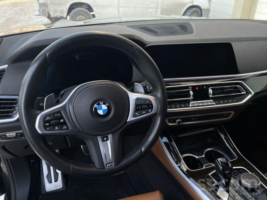 Black BMW X5 2019 in Riga, with an engine capacity of 3.00 L and mileage of 89 thousand km for 43900 €, photo 15 on AUTOMOTO.COM.LV