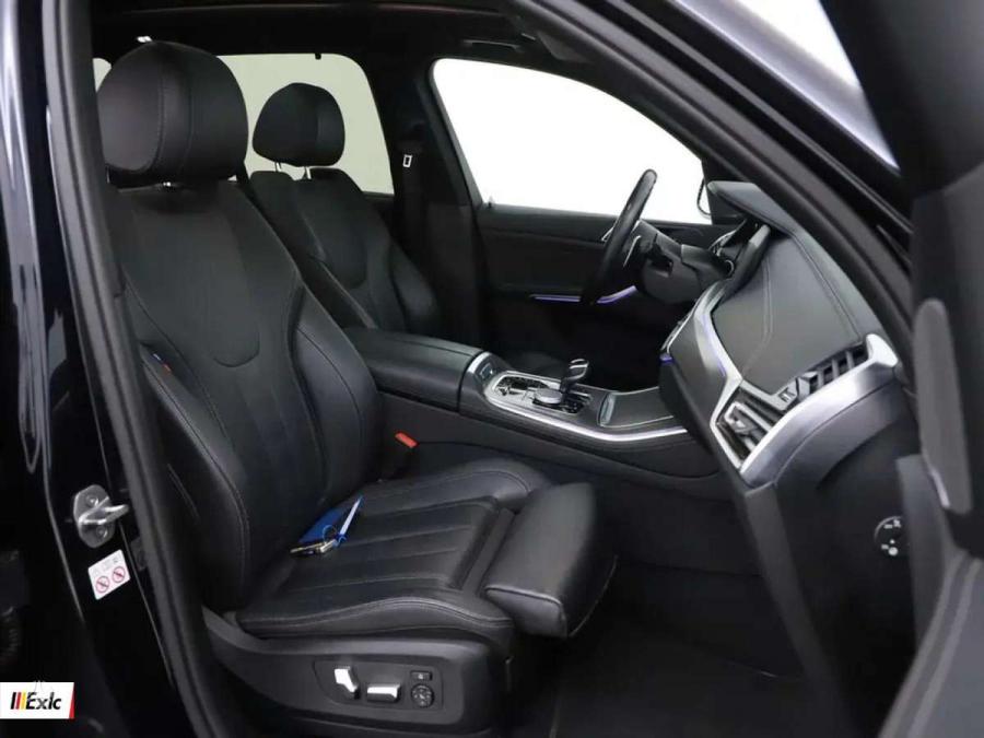 Black BMW X5 2019 in Vilnius, with an engine capacity of 2.99 L and mileage of 200 thousand km for 44900 €, photo 21 on AUTOMOTO.COM.LV