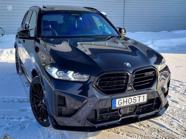 Black BMW X5 2019 in Vilnius, with an engine capacity of 3.00 L and mileage of 200 thousand km for 43999 €, photo 1 on AUTOMOTO.COM.LV
