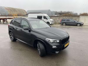 Melns BMW X5 2019 Mažeikiai, ar dzinēja tilpumu 2.99 L un nobraukumu 190 tūkst. km par 39499 €, foto 4 vietnē AUTOMOTO.COM.LV