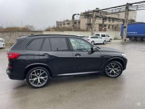 Melns BMW X5 2019 Mažeikiai, ar dzinēja tilpumu 2.99 L un nobraukumu 190 tūkst. km par 39499 €, foto 6 vietnē AUTOMOTO.COM.LV
