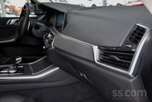 Black BMW X5 2019 in Riga, with an engine capacity of 3.00 L and mileage of 115 thousand km for 40590 €, photo 29 on AUTOMOTO.COM.LV