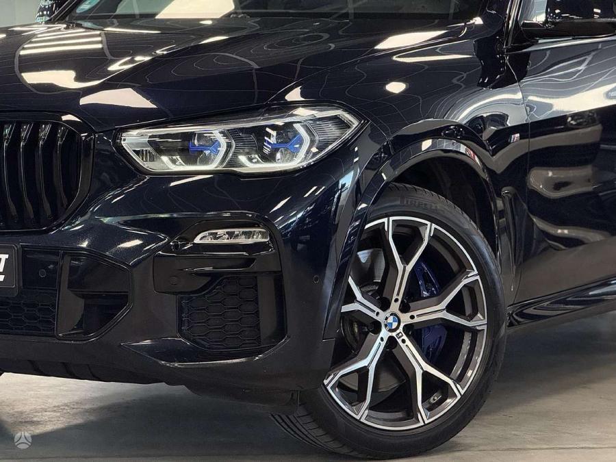 Melns BMW X5 2019 Klaipėda, ar dzinēja tilpumu 2.99 L un nobraukumu 220 tūkst. km par 43900 €, foto 39 vietnē AUTOMOTO.COM.LV