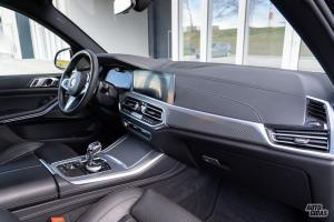 Black BMW X5 2019 in Vilnius, with an engine capacity of 3.00 L and mileage of 241 thousand km for 34000 €, photo 27 on AUTOMOTO.COM.LV
