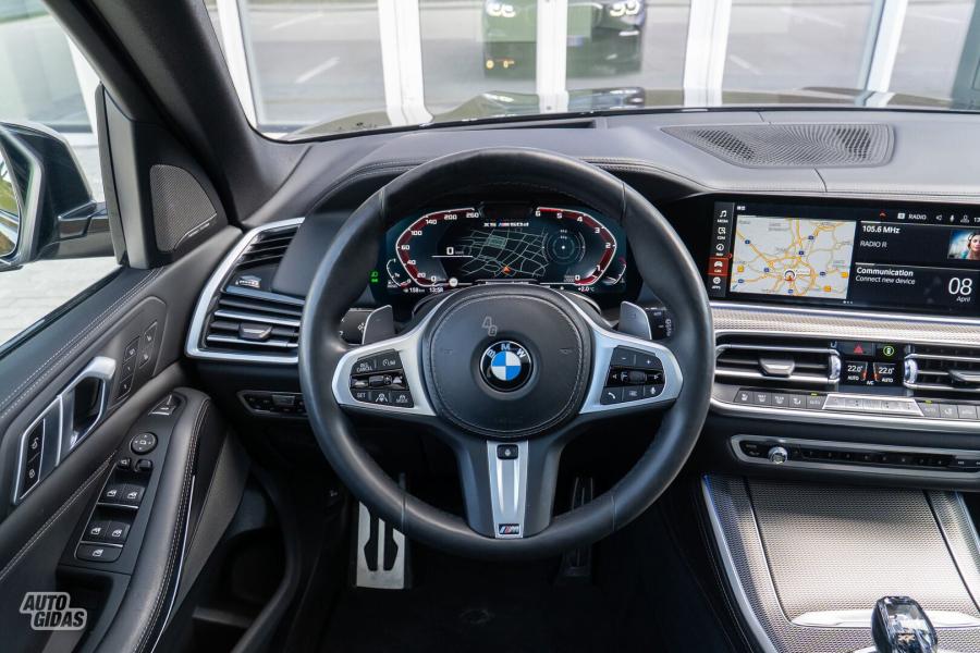 Black BMW X5 2019 in Vilnius, with an engine capacity of 3.00 L and mileage of 241 thousand km for 34000 €, photo 32 on AUTOMOTO.COM.LV
