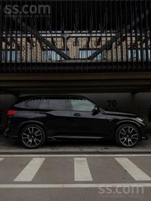 Melns BMW X5 2019 Rīga, ar dzinēja tilpumu 3.00 L un nobraukumu 219 tūkst. km par 42500 €, foto 13 vietnē AUTOMOTO.COM.LV