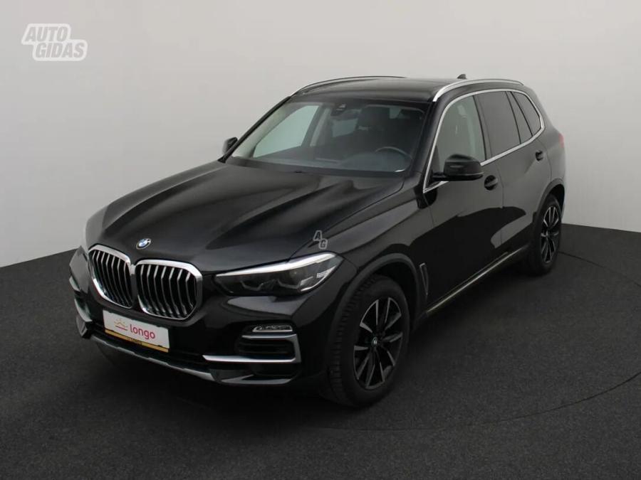 Melns BMW X5 2019 Viļņa, ar dzinēja tilpumu 3.00 L un nobraukumu 154 tūkst. km par 40999 €, foto 1 vietnē AUTOMOTO.COM.LV