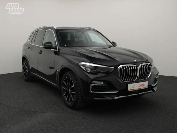 Melns BMW X5 2019 Viļņa, ar dzinēja tilpumu 3.00 L un nobraukumu 154 tūkst. km par 40999 €, foto 10 vietnē AUTOMOTO.COM.LV