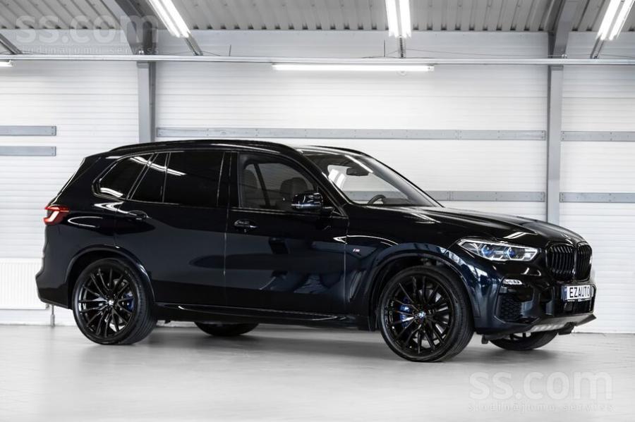 Melns BMW X5 2019 Tukums, ar dzinēja tilpumu 3.00 L un nobraukumu 0 tūkst. km par 43990 €, foto 6 vietnē AUTOMOTO.COM.LV