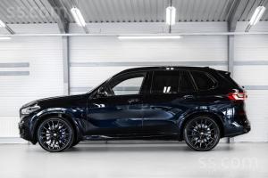 Melns BMW X5 2019 Tukums, ar dzinēja tilpumu 3.00 L un nobraukumu 0 tūkst. km par 43990 €, foto 8 vietnē AUTOMOTO.COM.LV
