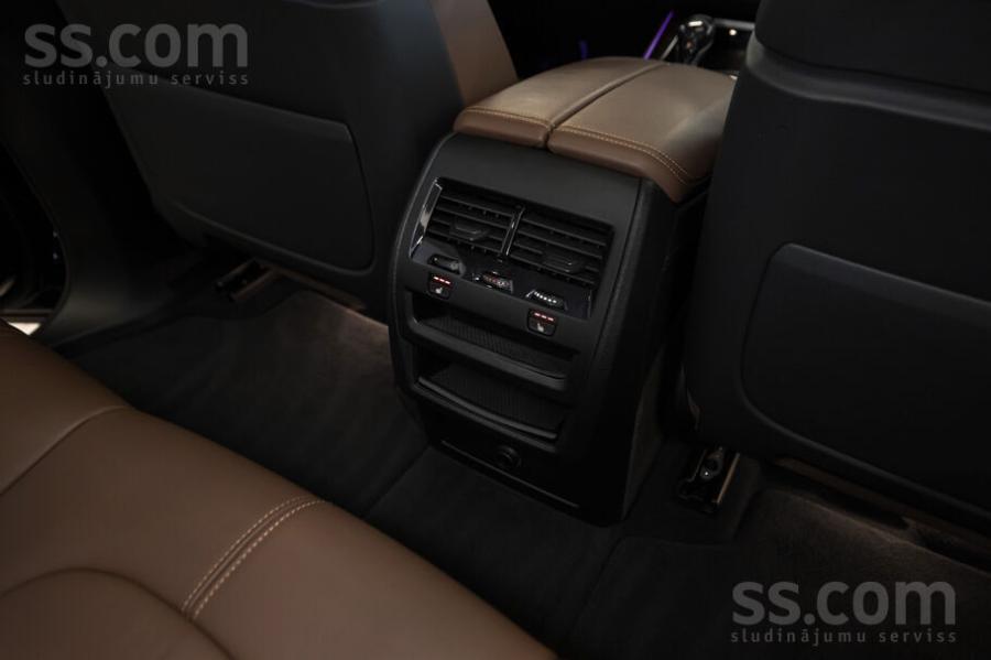 Melns BMW X5 2019 Tukums, ar dzinēja tilpumu 3.00 L un nobraukumu 0 tūkst. km par 43990 €, foto 18 vietnē AUTOMOTO.COM.LV