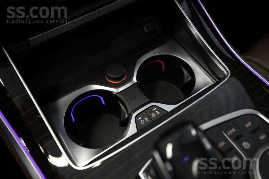 Melns BMW X5 2019 Tukums, ar dzinēja tilpumu 3.00 L un nobraukumu 0 tūkst. km par 43990 €, foto 22 vietnē AUTOMOTO.COM.LV