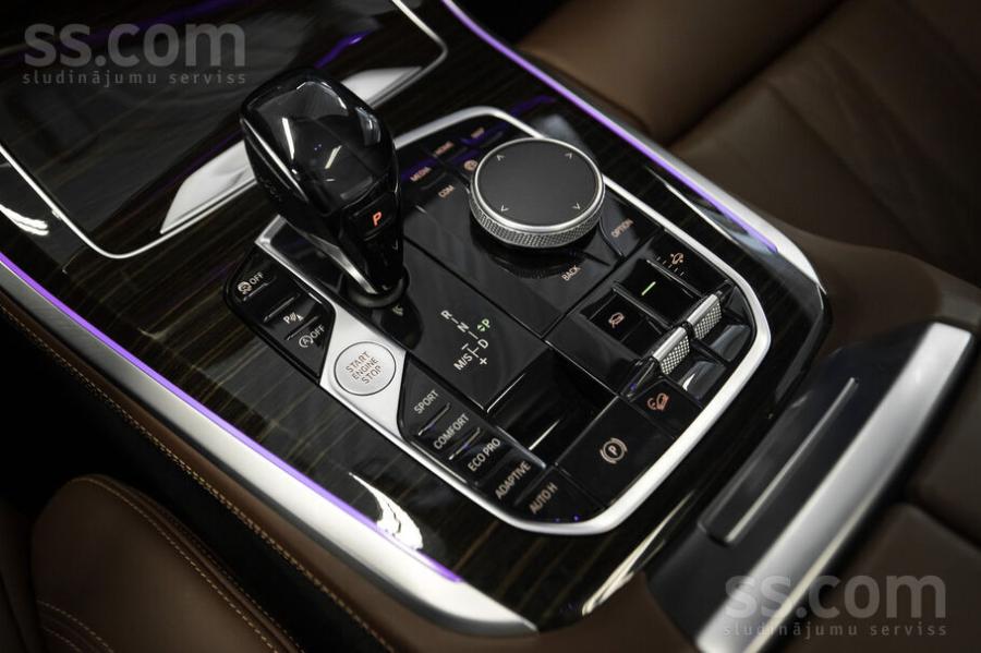Melns BMW X5 2019 Tukums, ar dzinēja tilpumu 3.00 L un nobraukumu 0 tūkst. km par 43990 €, foto 23 vietnē AUTOMOTO.COM.LV