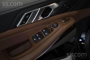 Melns BMW X5 2019 Tukums, ar dzinēja tilpumu 3.00 L un nobraukumu 0 tūkst. km par 43990 €, foto 25 vietnē AUTOMOTO.COM.LV