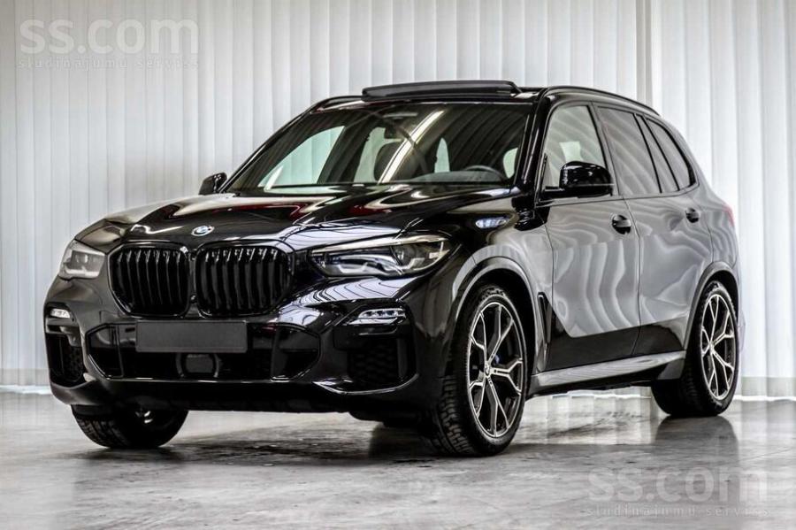 Melns BMW X5 2019 Tukums, ar dzinēja tilpumu 3.00 L un nobraukumu 0 tūkst. km par 47777 €, foto 1 vietnē AUTOMOTO.COM.LV