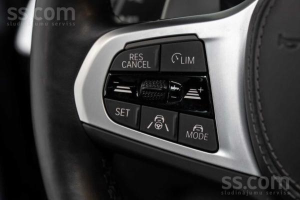 Melns BMW X5 2019 Tukums, ar dzinēja tilpumu 3.00 L un nobraukumu 0 tūkst. km par 47777 €, foto 10 vietnē AUTOMOTO.COM.LV