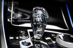 Melns BMW X5 2019 Tukums, ar dzinēja tilpumu 3.00 L un nobraukumu 0 tūkst. km par 47777 €, foto 14 vietnē AUTOMOTO.COM.LV