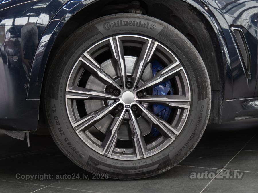 Melns BMW X5 2019 Tallina, ar dzinēja tilpumu 3.00 L un nobraukumu 95 tūkst. km par 46900 €, foto 5 vietnē AUTOMOTO.COM.LV