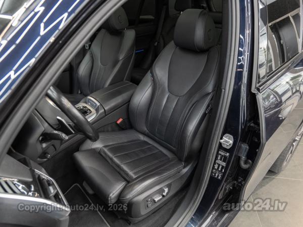 Black BMW X5 2019 in Tallinn, with an engine capacity of 3.00 L and mileage of 95 thousand km for 46900 €, photo 6 on AUTOMOTO.COM.LV