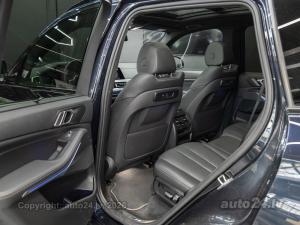 Melns BMW X5 2019 Tallina, ar dzinēja tilpumu 3.00 L un nobraukumu 95 tūkst. km par 46900 €, foto 8 vietnē AUTOMOTO.COM.LV