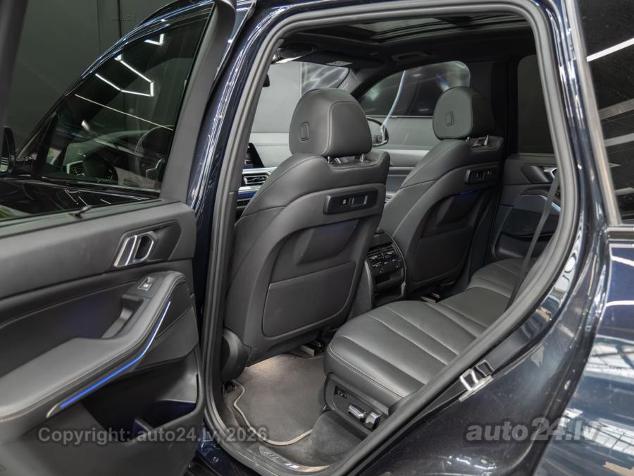 Melns BMW X5 2019 Tallina, ar dzinēja tilpumu 3.00 L un nobraukumu 95 tūkst. km par 46900 €, foto 8 vietnē AUTOMOTO.COM.LV