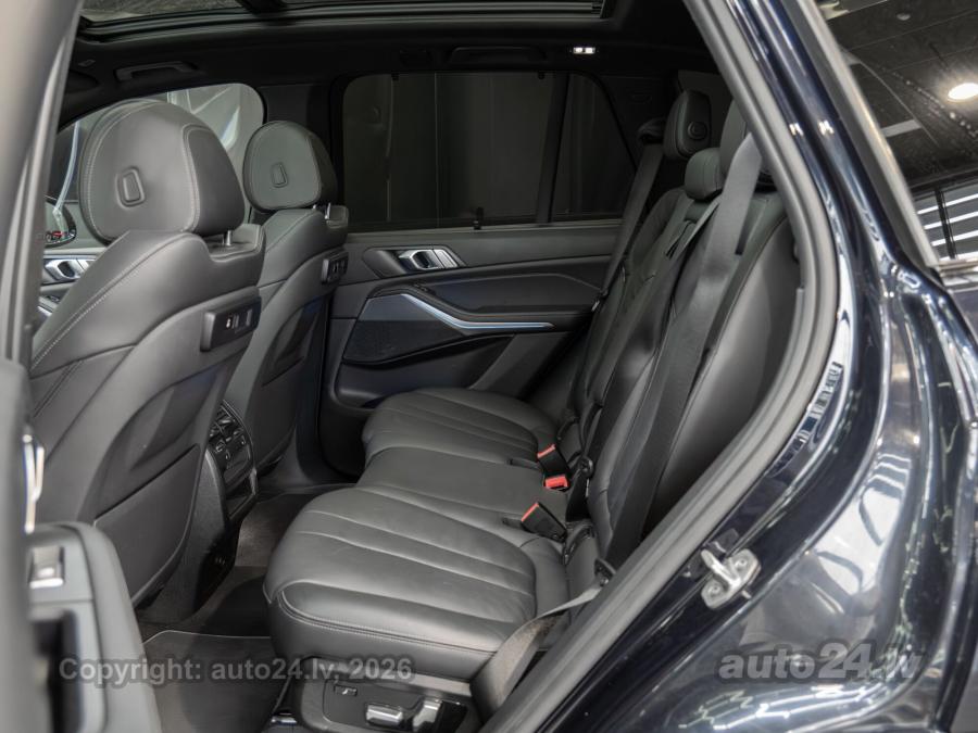 Melns BMW X5 2019 Tallina, ar dzinēja tilpumu 3.00 L un nobraukumu 95 tūkst. km par 46900 €, foto 9 vietnē AUTOMOTO.COM.LV
