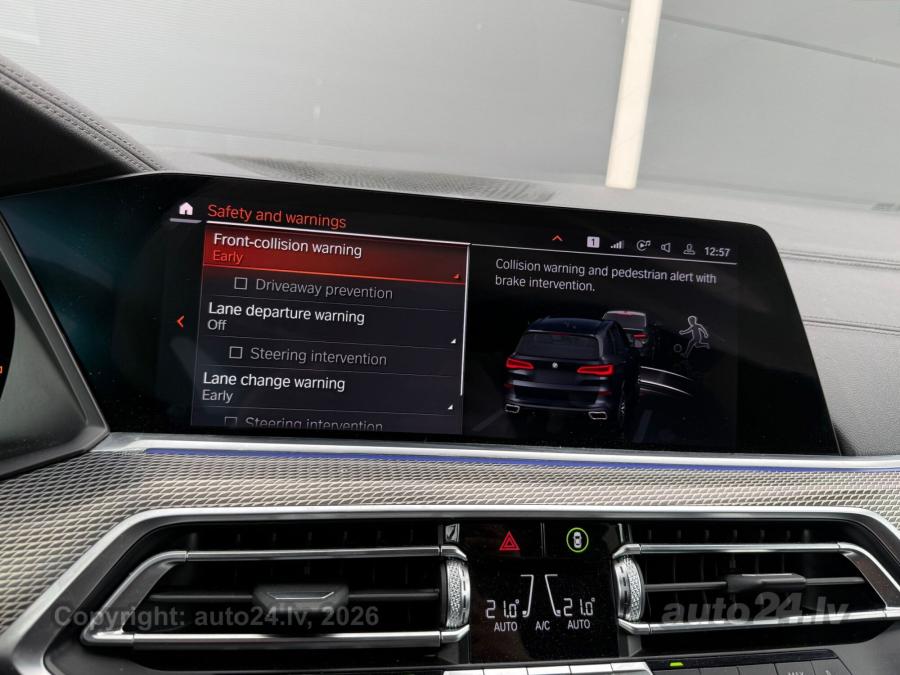 Melns BMW X5 2019 Tallina, ar dzinēja tilpumu 3.00 L un nobraukumu 163 tūkst. km par 44900 €, foto 26 vietnē AUTOMOTO.COM.LV