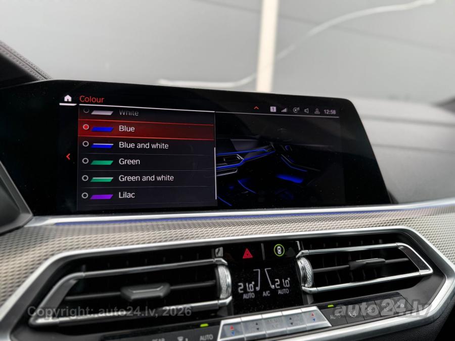 Melns BMW X5 2019 Tallina, ar dzinēja tilpumu 3.00 L un nobraukumu 163 tūkst. km par 44900 €, foto 28 vietnē AUTOMOTO.COM.LV