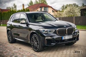 Melns BMW X5 2019 Rīga, ar dzinēja tilpumu 3.00 L un nobraukumu 159 tūkst. km par 42990 €, foto 4 vietnē AUTOMOTO.COM.LV