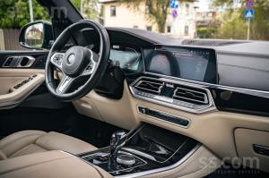 Melns BMW X5 2019 Rīga, ar dzinēja tilpumu 3.00 L un nobraukumu 159 tūkst. km par 42990 €, foto 8 vietnē AUTOMOTO.COM.LV