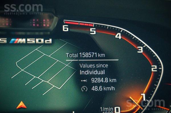 Black BMW X5 2019 in Riga, with an engine capacity of 3.00 L and mileage of 159 thousand km for 39990 €, photo 8 on AUTOMOTO.COM.LV