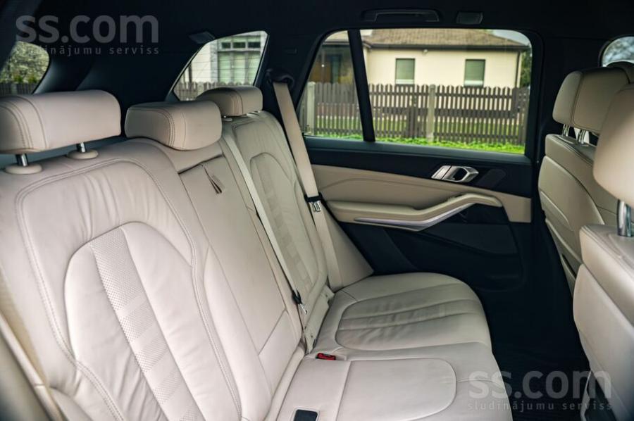 Melns BMW X5 2019 Rīga, ar dzinēja tilpumu 3.00 L un nobraukumu 159 tūkst. km par 42990 €, foto 11 vietnē AUTOMOTO.COM.LV