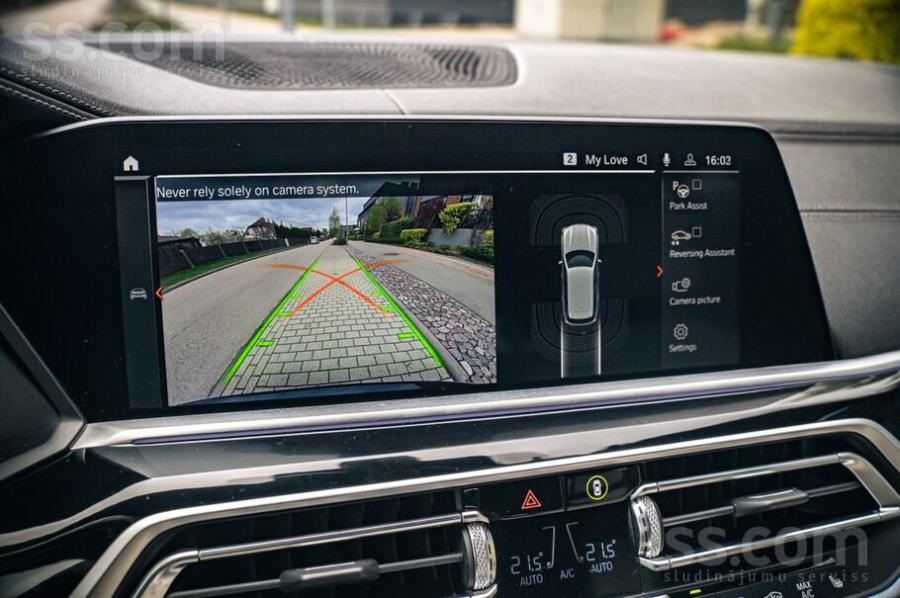 Melns BMW X5 2019 Rīga, ar dzinēja tilpumu 3.00 L un nobraukumu 159 tūkst. km par 42990 €, foto 22 vietnē AUTOMOTO.COM.LV