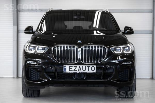 Black BMW X5 2019 in Tukums, with an engine capacity of 3.00 L and mileage of 0 thousand km for 46777 €, photo 10 on AUTOMOTO.COM.LV