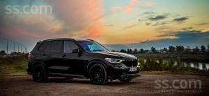 Black BMW X5 2019 in Daugavpils, with an engine capacity of 3.00 L and mileage of 176 thousand km for 47900 €, photo 4 on AUTOMOTO.COM.LV
