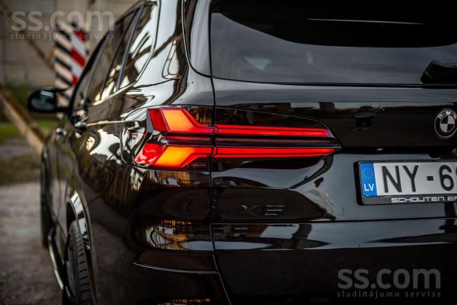 Black BMW X5 2019 in Daugavpils, with an engine capacity of 3.00 L and mileage of 176 thousand km for 47900 €, photo 9 on AUTOMOTO.COM.LV