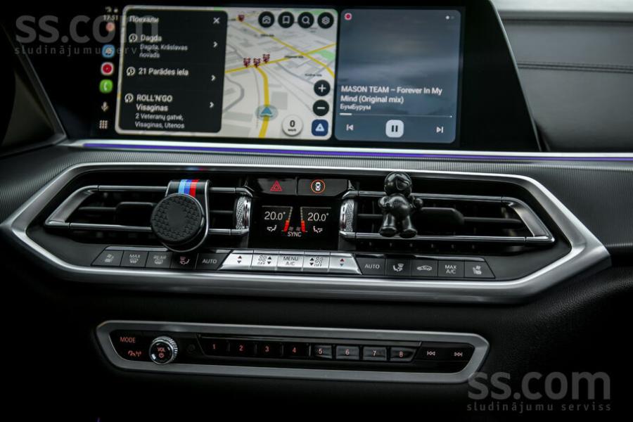 Black BMW X5 2019 in Daugavpils, with an engine capacity of 3.00 L and mileage of 176 thousand km for 47900 €, photo 23 on AUTOMOTO.COM.LV