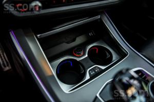 Black BMW X5 2019 in Daugavpils, with an engine capacity of 3.00 L and mileage of 176 thousand km for 47900 €, photo 29 on AUTOMOTO.COM.LV
