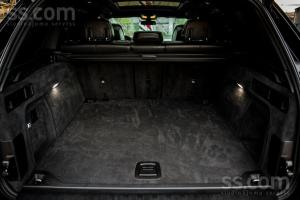 Black BMW X5 2019 in Daugavpils, with an engine capacity of 3.00 L and mileage of 176 thousand km for 47900 €, photo 34 on AUTOMOTO.COM.LV